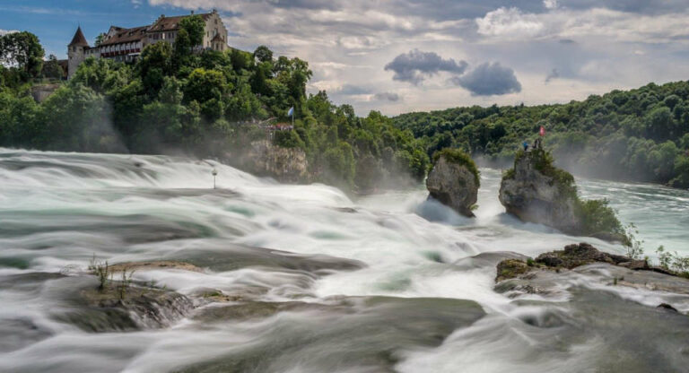 Ausflugsziele am Bodensee: 17 magische Orte an und im See
